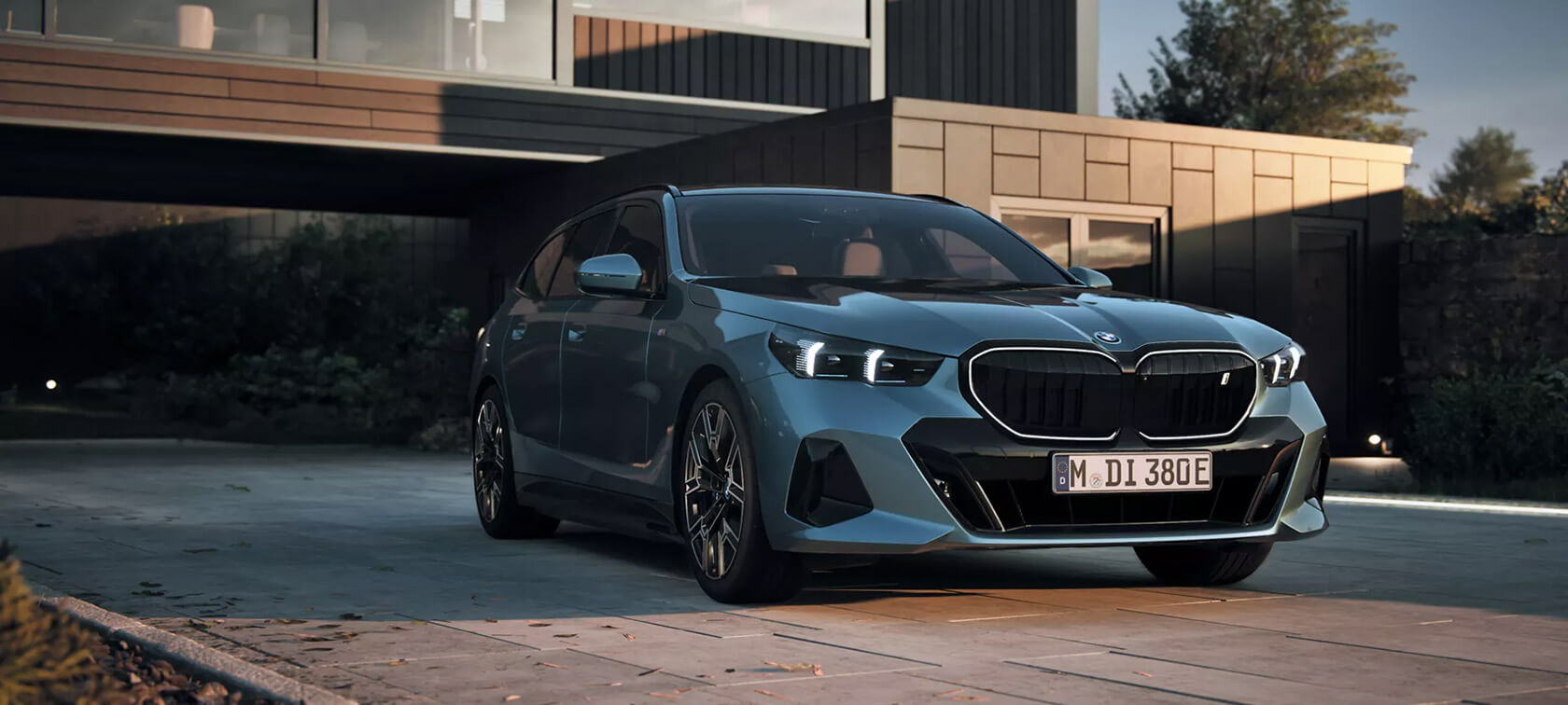 Bir İlk: Tamamen Elektrikli BMW i5 ile Tanışın | BMW Türkiye